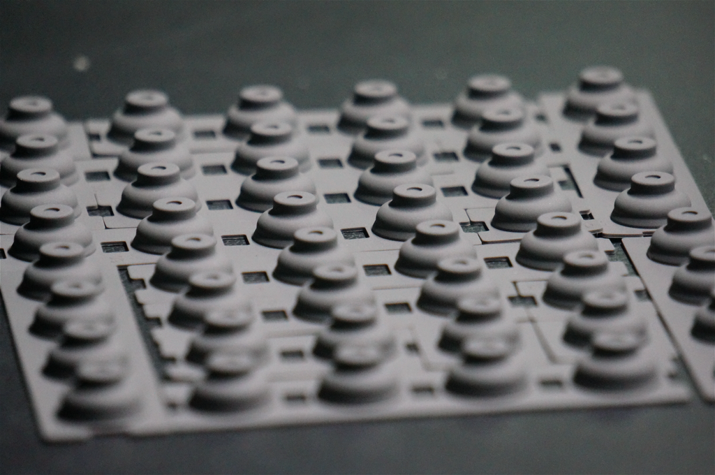 [In Stock] Jezail Cornix Split Low-Profile Keyboard