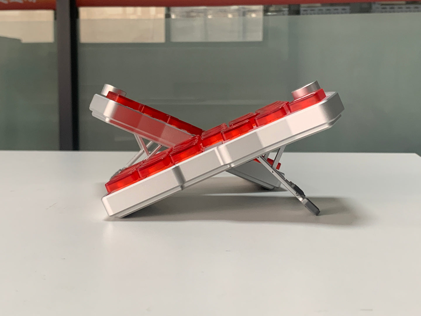 [Pre-Order]Jezail Cornix Split Low-Profile Keyboard